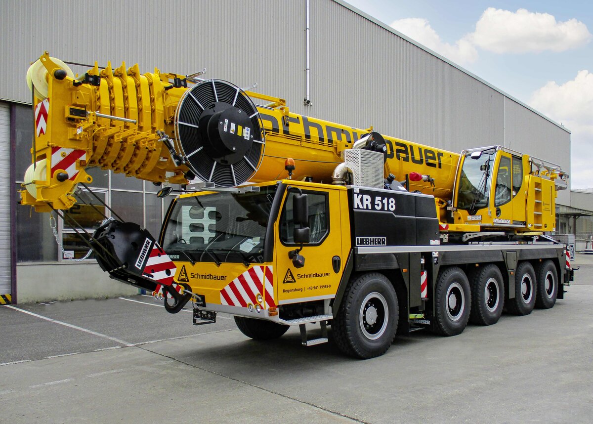 Der Schmidbauer-Fuhrpark wächst um sechs neue Liebherr Mobilkrane ...